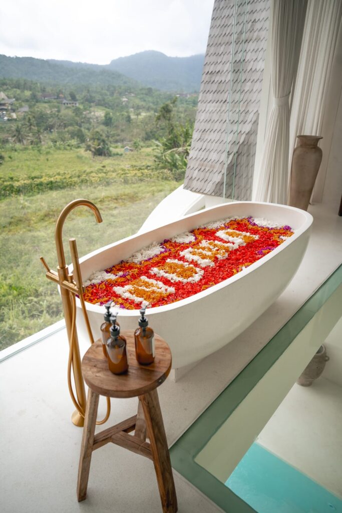 About Us - Numa Bali